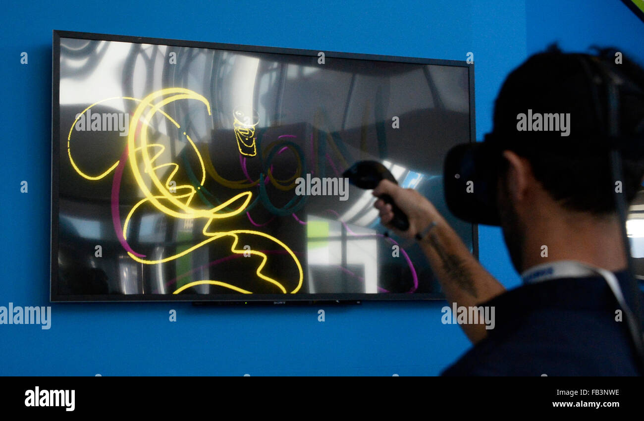 Vr 3d painting hi-res stock photography and images - Alamy