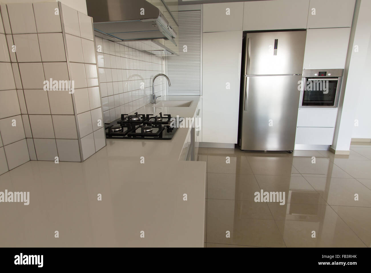 Photo modern white kitchen clean interior design Stock Photo - Alamy