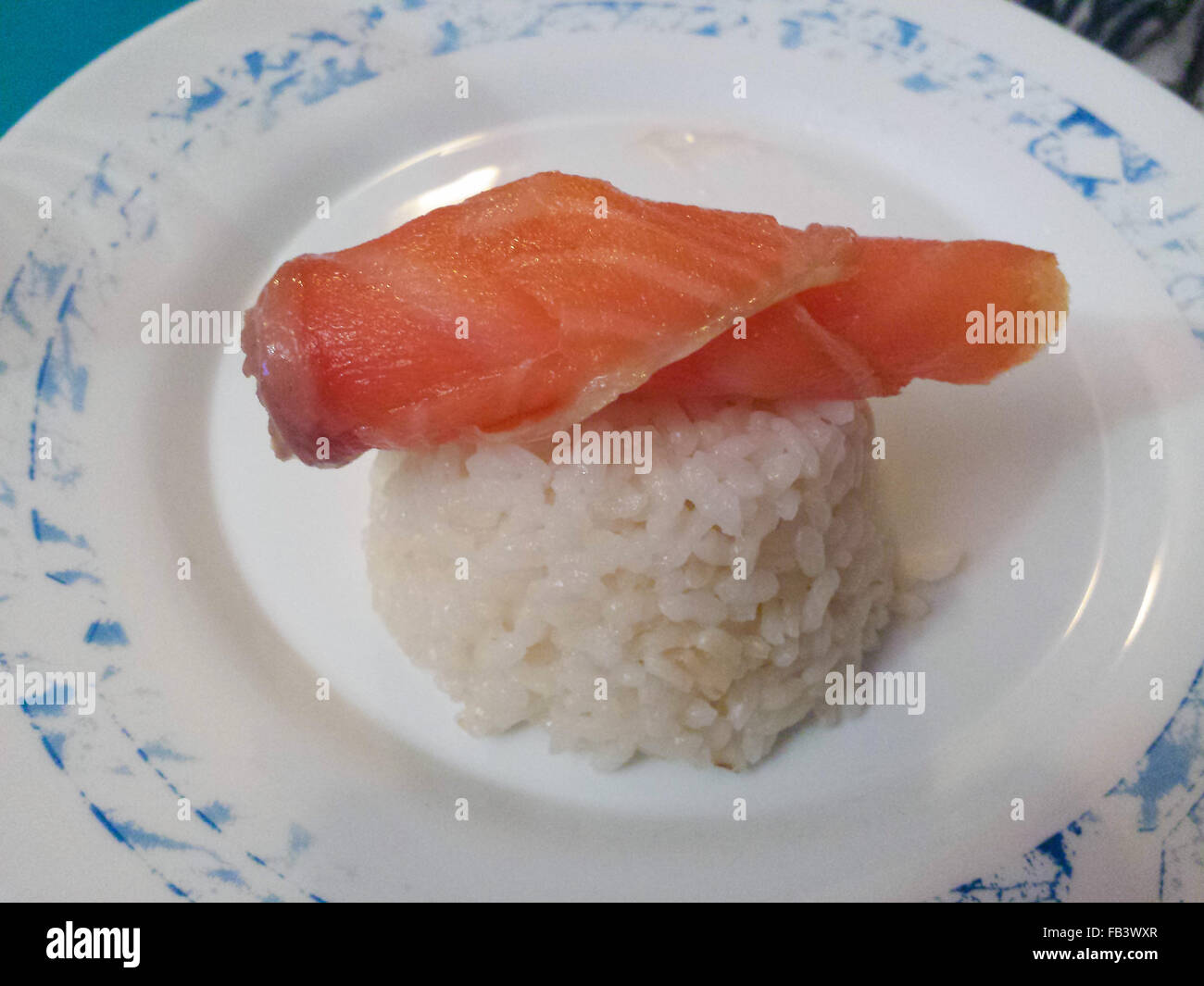 Salmon cooked white background hi-res stock photography and images - Alamy