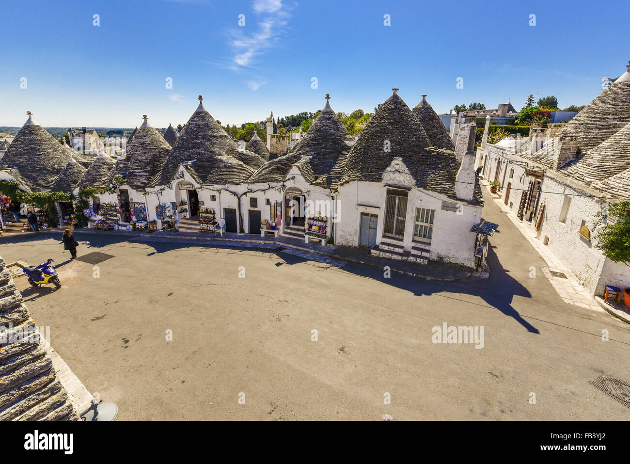 Trullo, Trulli, Alberobello, Apulia, Italy, UNESCO World Heritage Site ...