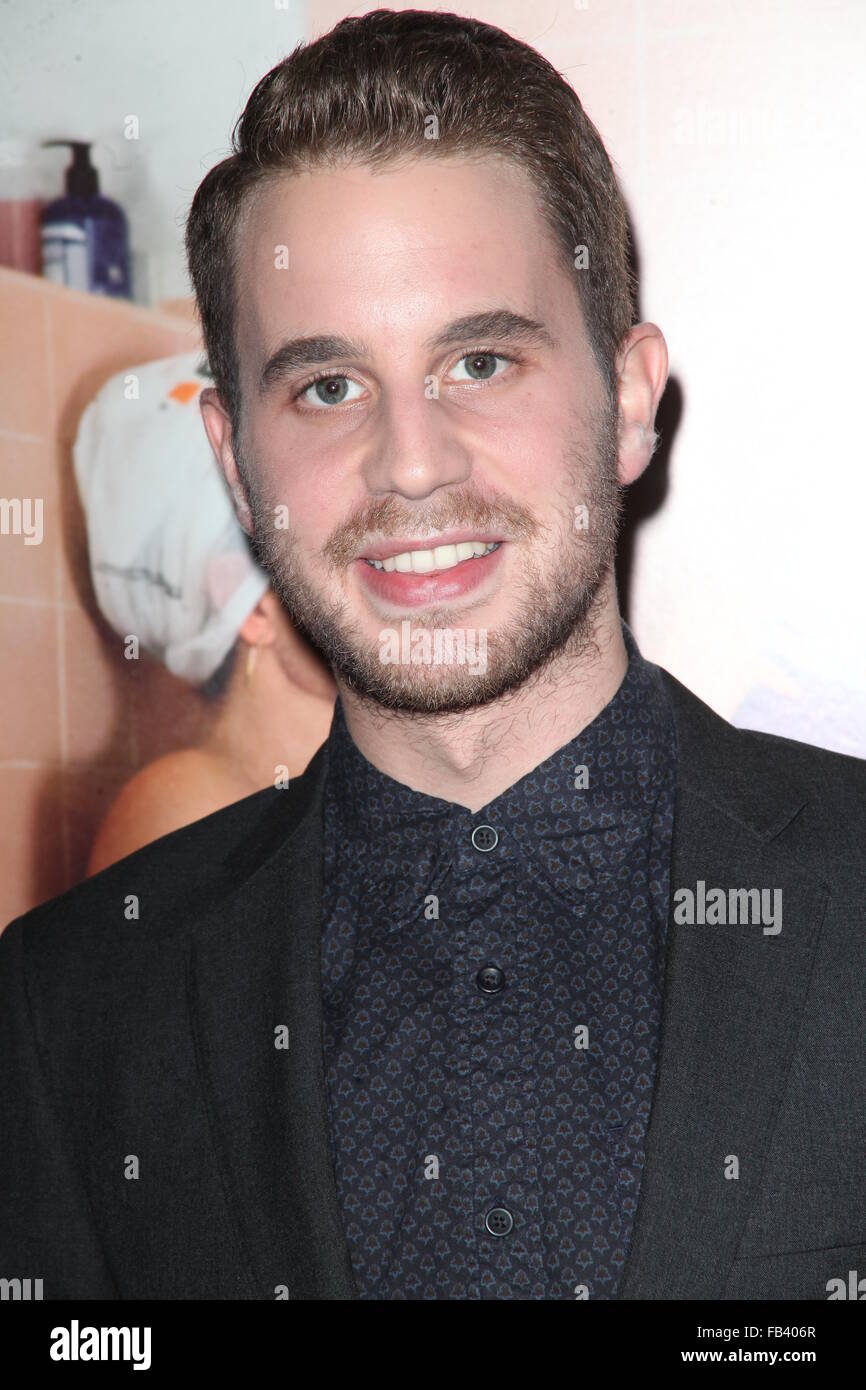 New York premiere of 'Sisters' at Ziegfeld Theater - Arrivals Featuring ...