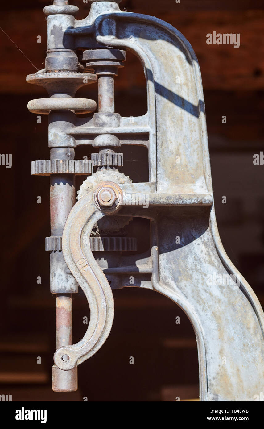 Metal mechanism hi-res stock photography and images - Alamy