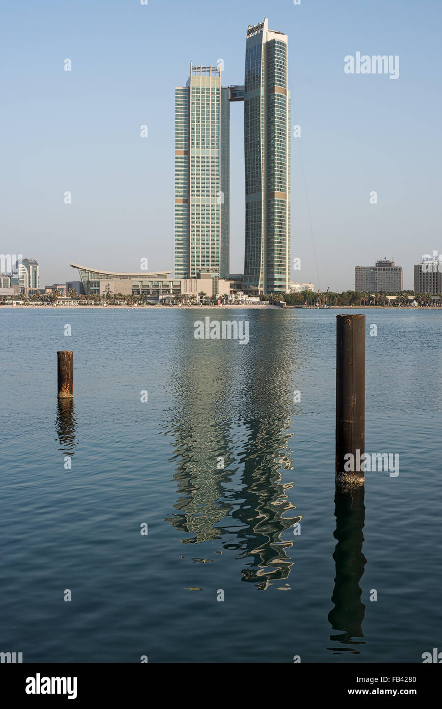 Reflection towers hi-res stock photography and images - Alamy