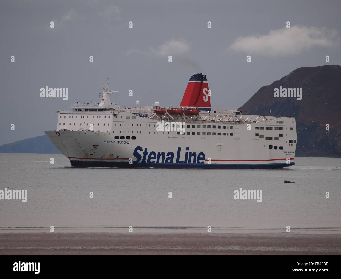 stena line ferry entering fishguard harbour Stock Photo - Alamy