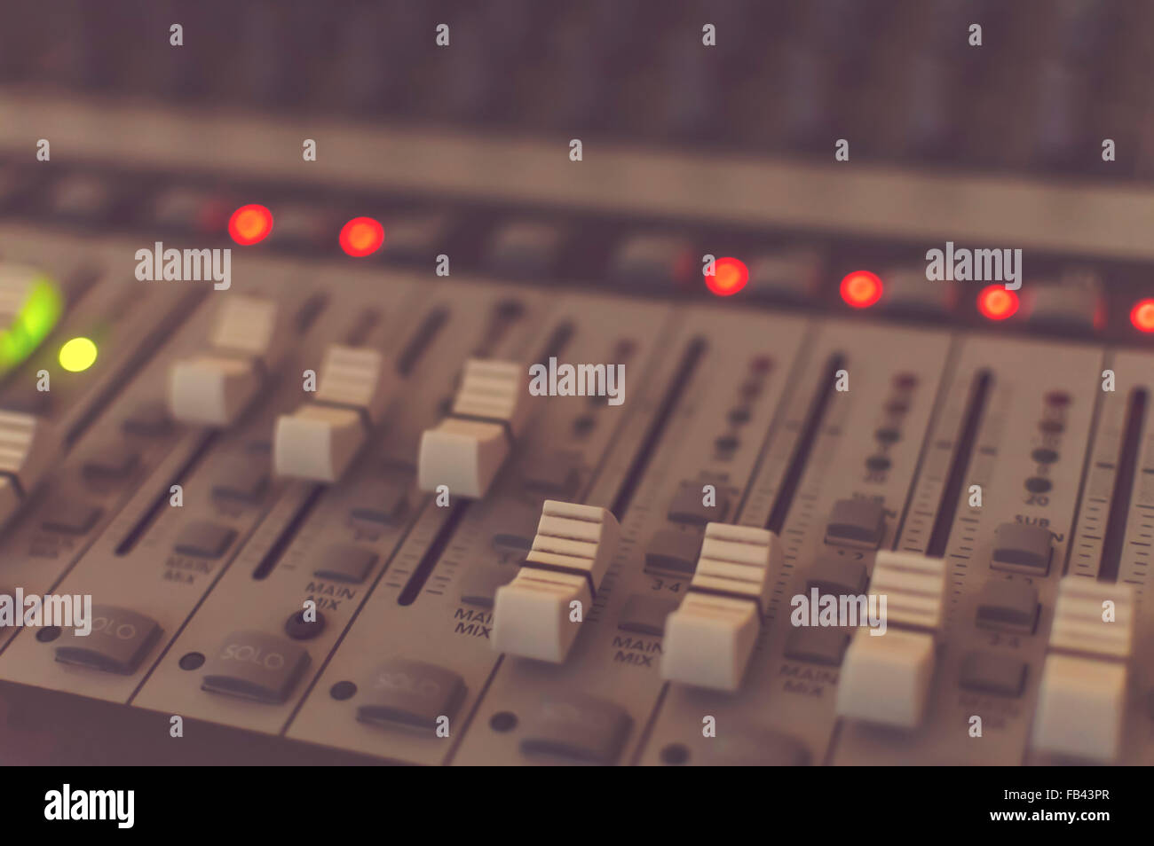 Mixing desk hi-res stock photography and images - Alamy