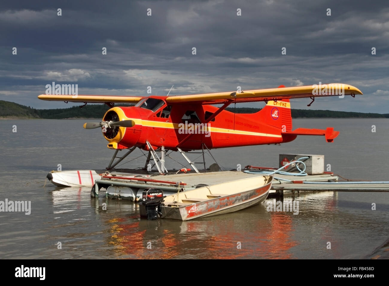 Mackenzie river canada hi-res stock photography and images - Alamy