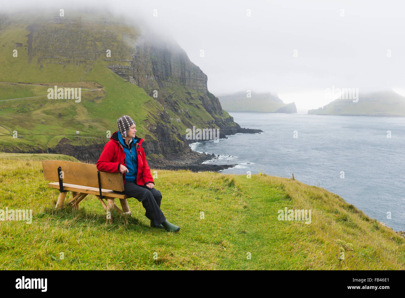 Scenics shore hi-res stock photography and images - Alamy