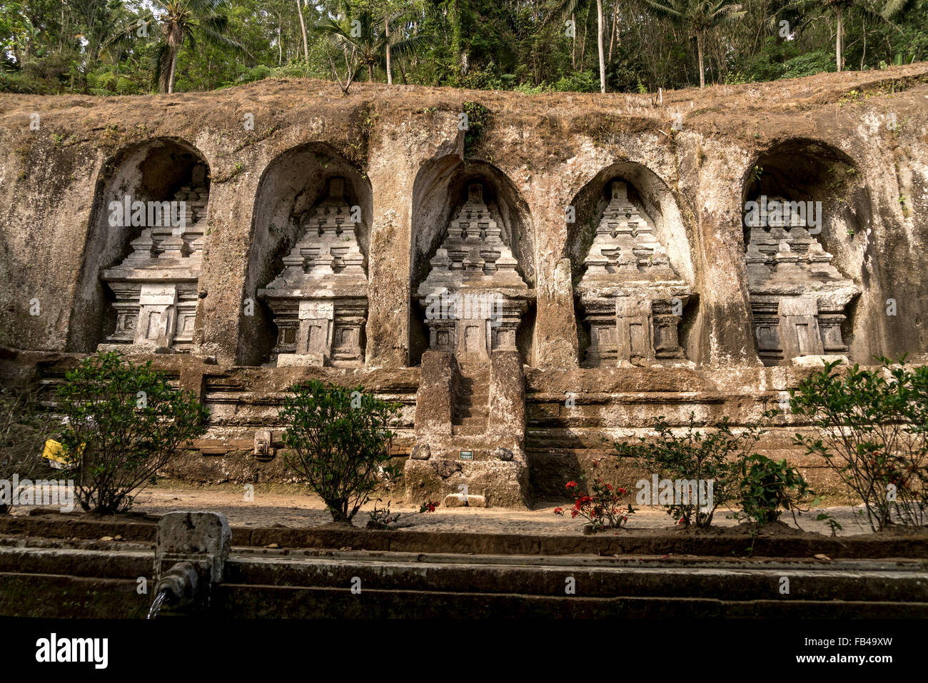 rock-cut candi shrines of Gunung Kawi Temple, Tampaksiring near Ubud ...