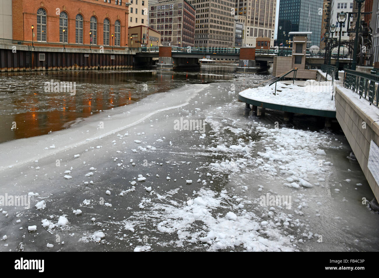 icebergs in frozen river in Milwaukee, Wisconsin Stock Photo - Alamy