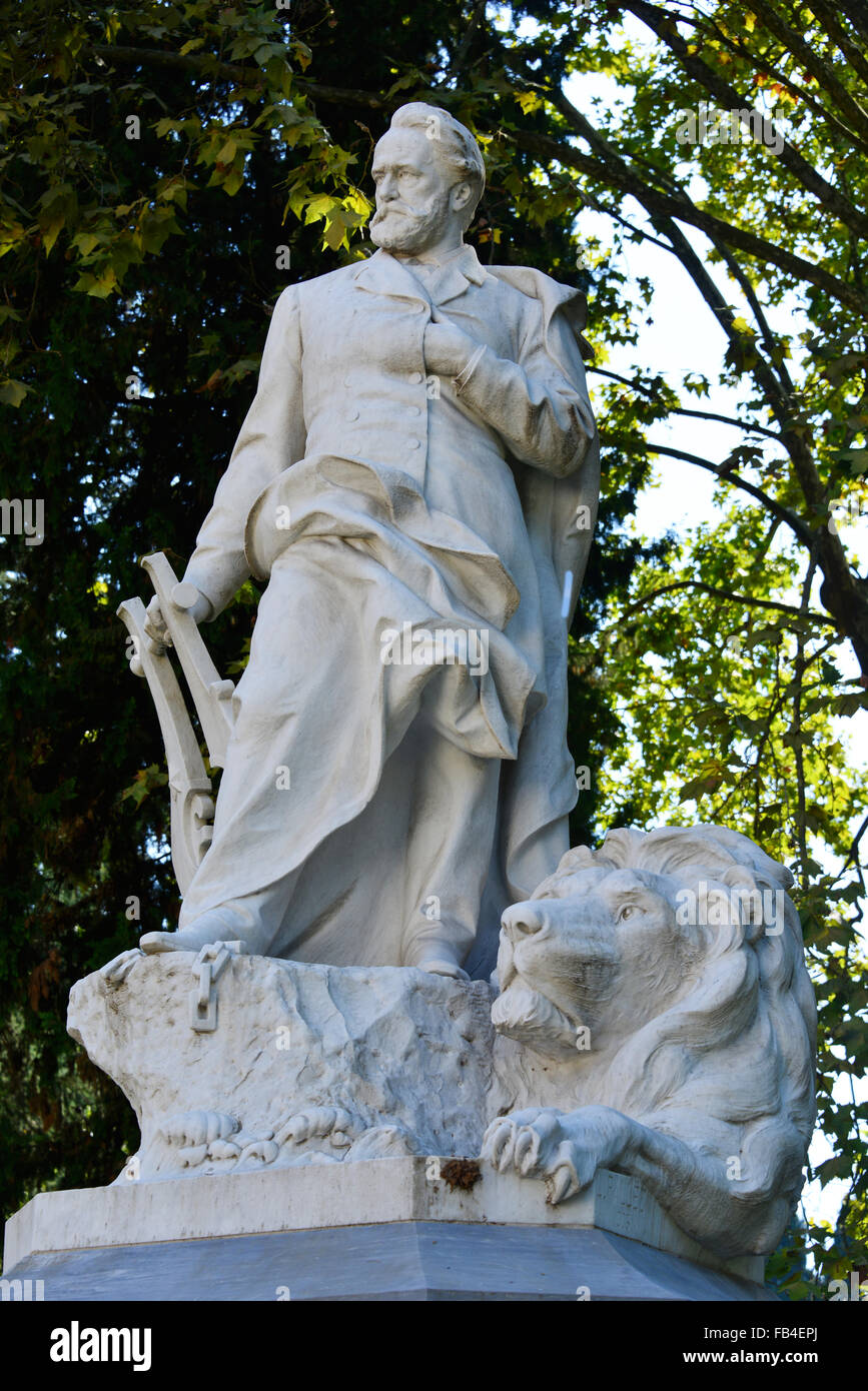 Statue of Victor Hugo in Villa Borghese in Rome Stock Photo - Alamy