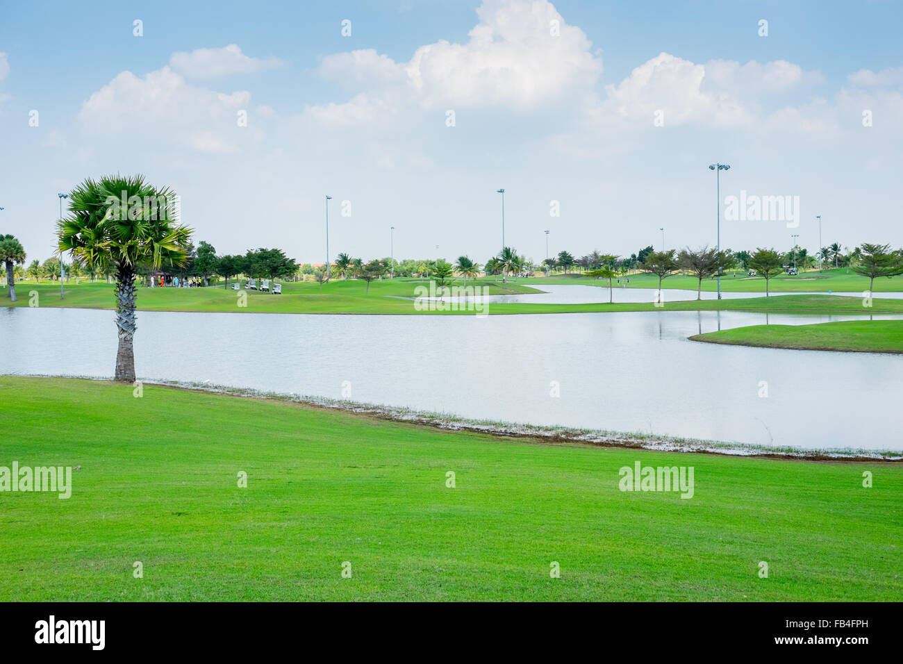 Beautiful golf course in Thailand - good fairway, great green, best ...