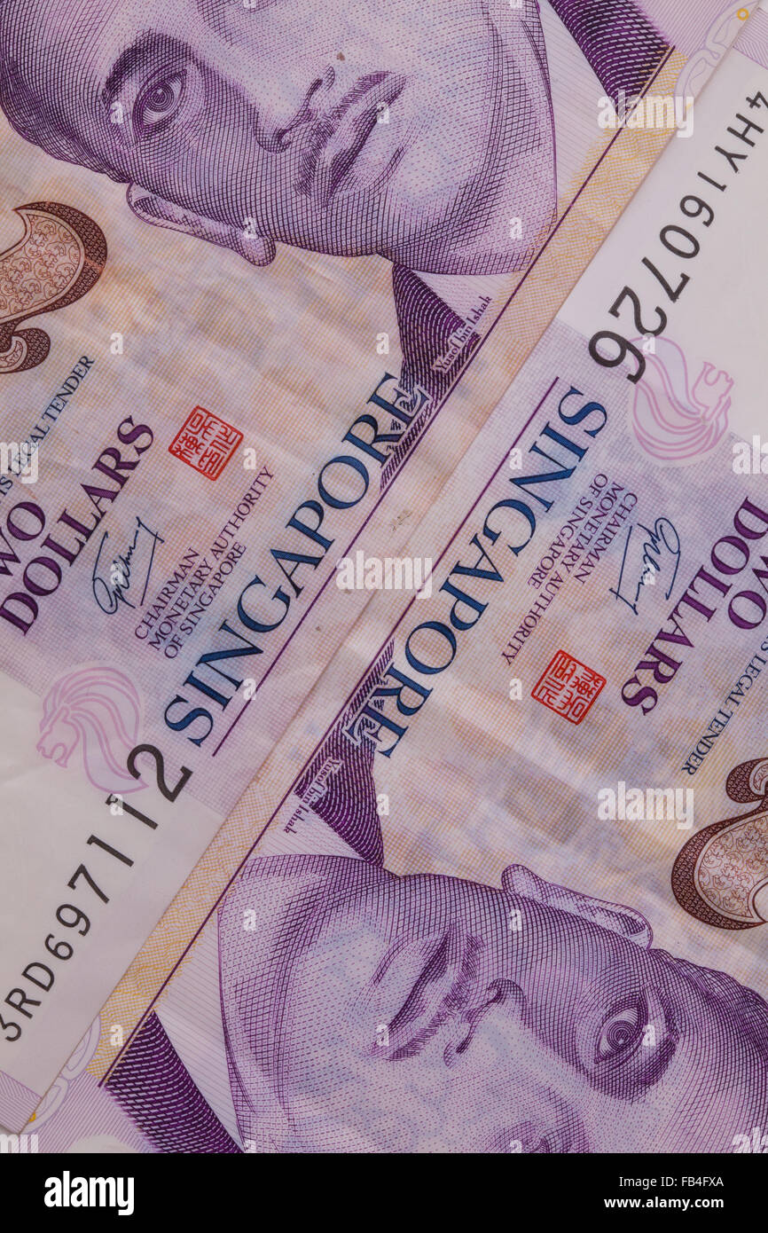 Singapore banknotes hi-res stock photography and images - Alamy