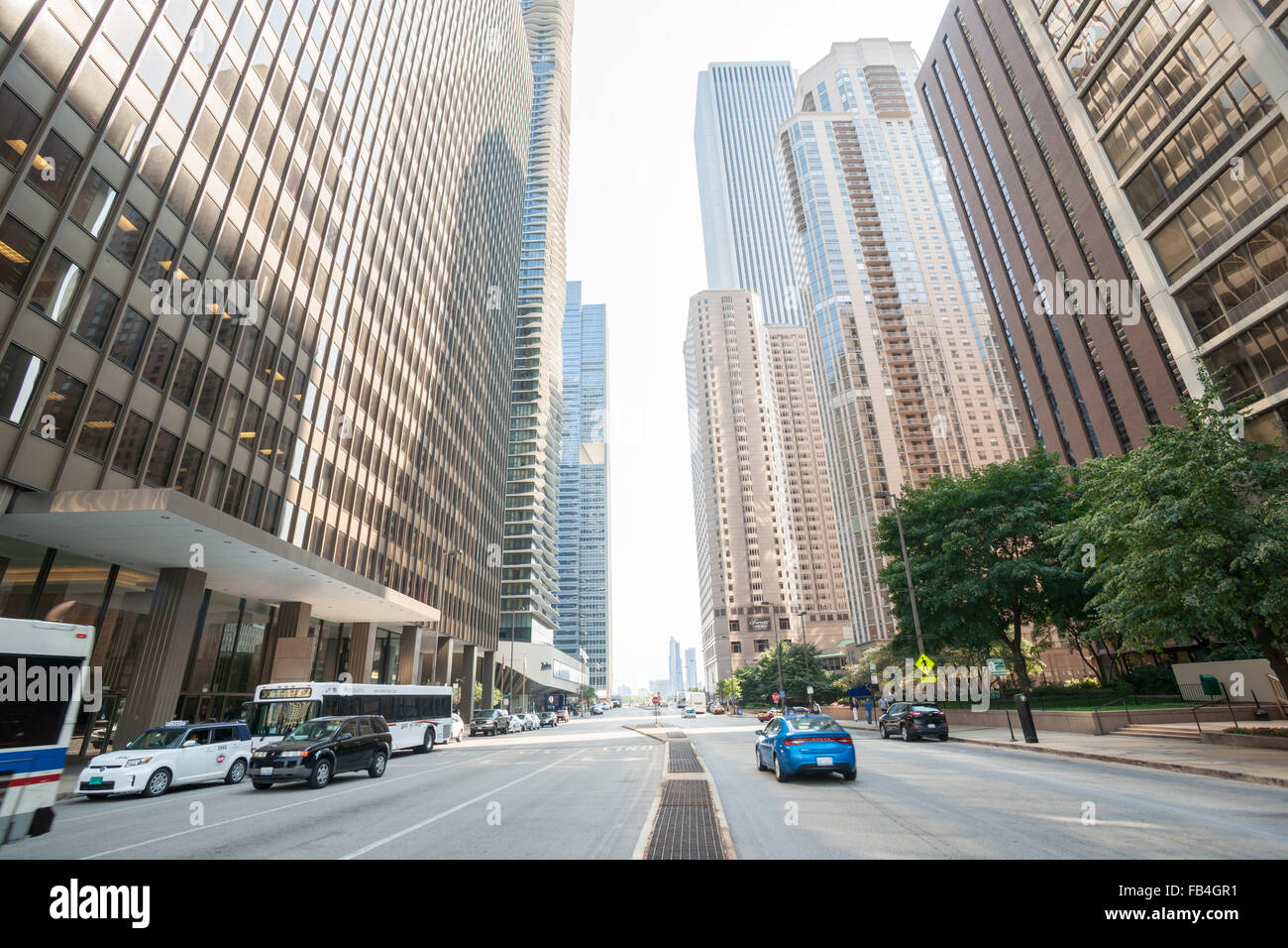 Canyon like city street hi-res stock photography and images - Alamy