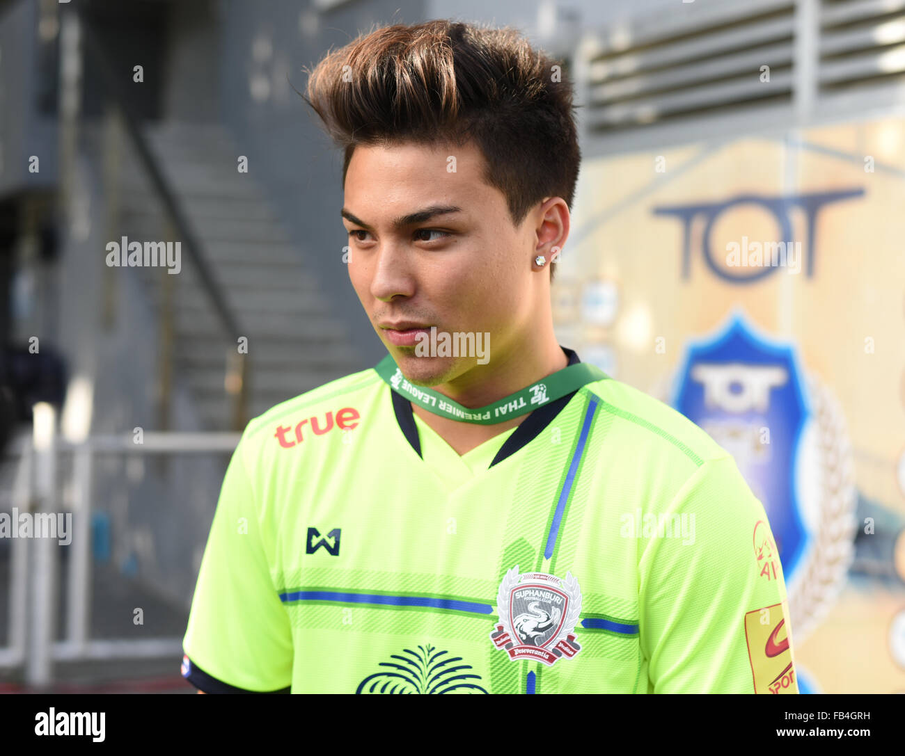 Suphanburi stadium hi-res stock photography and images - Alamy