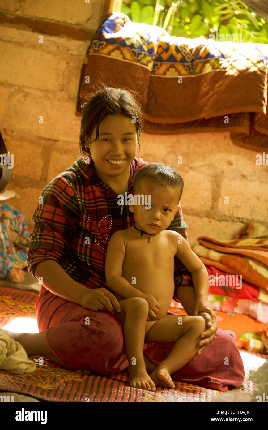 Burmese Mother and Child Stock Photo - Alamy