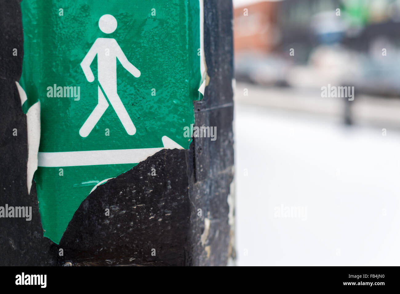 Green pedestrian sign Stock Photo - Alamy