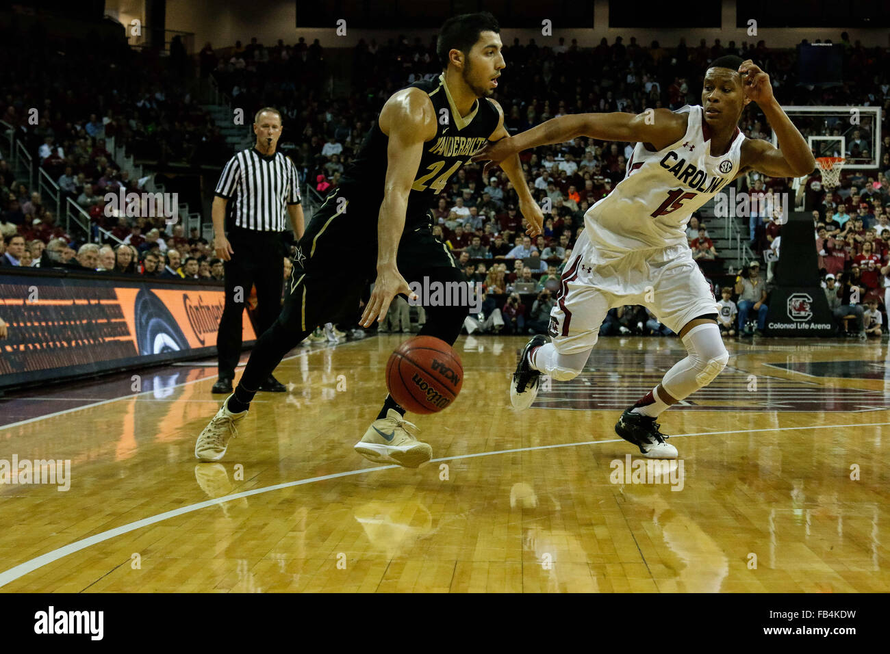 Columbia, SC, USA. 9th Jan, 2016. Nolan Cressler (24) of the Vanderbilt ...
