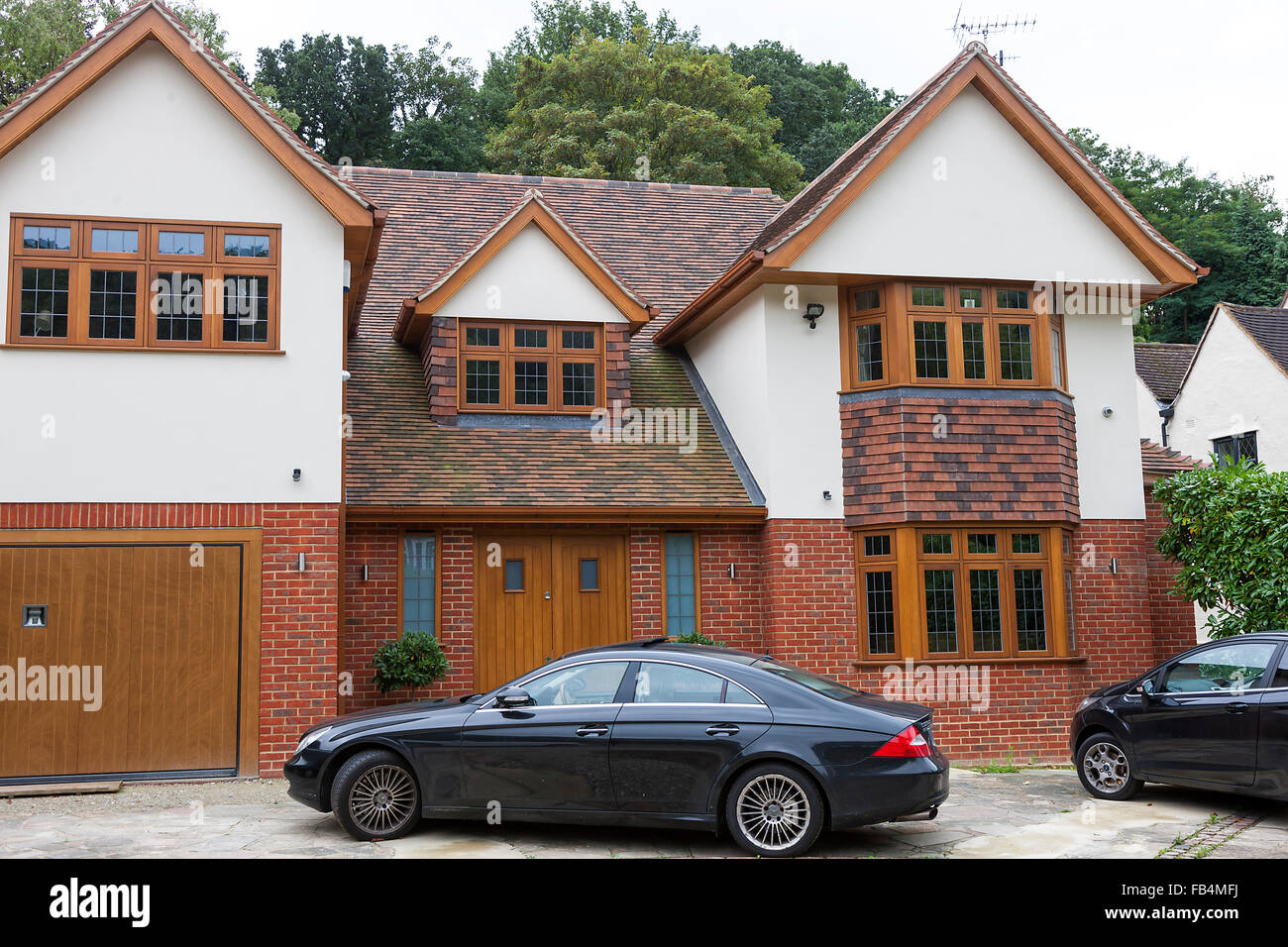 Typical english home Stock Photo - Alamy