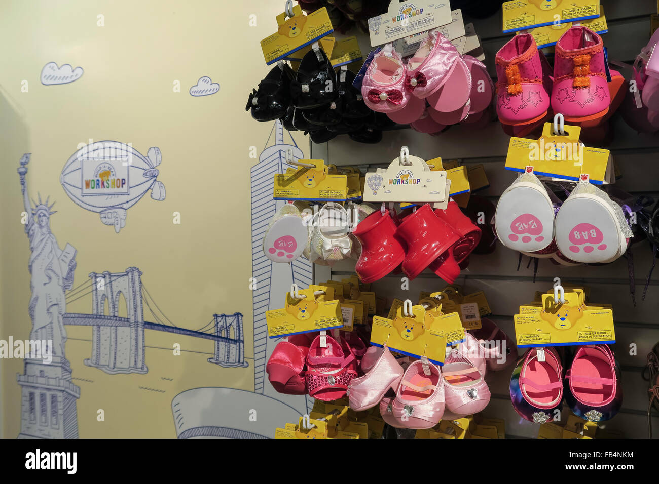 Build-A-Bear Workshop Store, NYC Stock Photo - Alamy