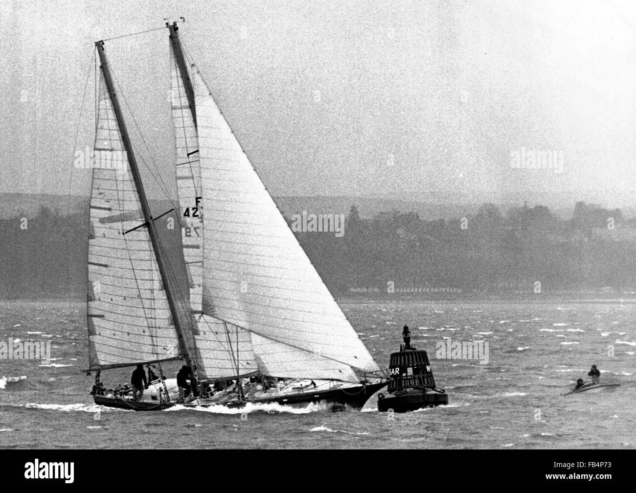 Whitbread round the world yacht race Black and White Stock Photos ...