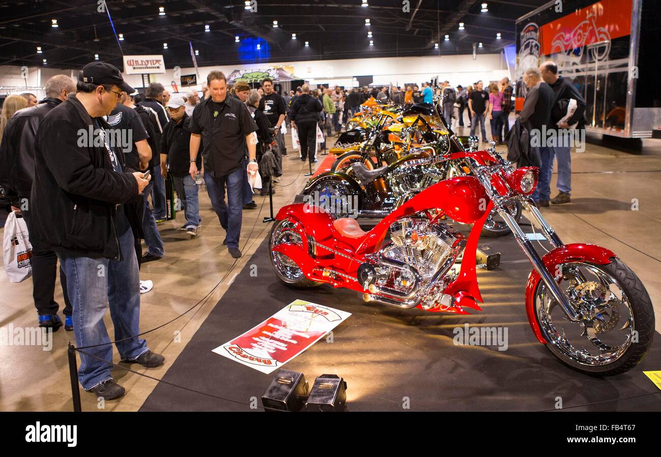 Exhibitors display displays hi-res stock photography and images - Alamy