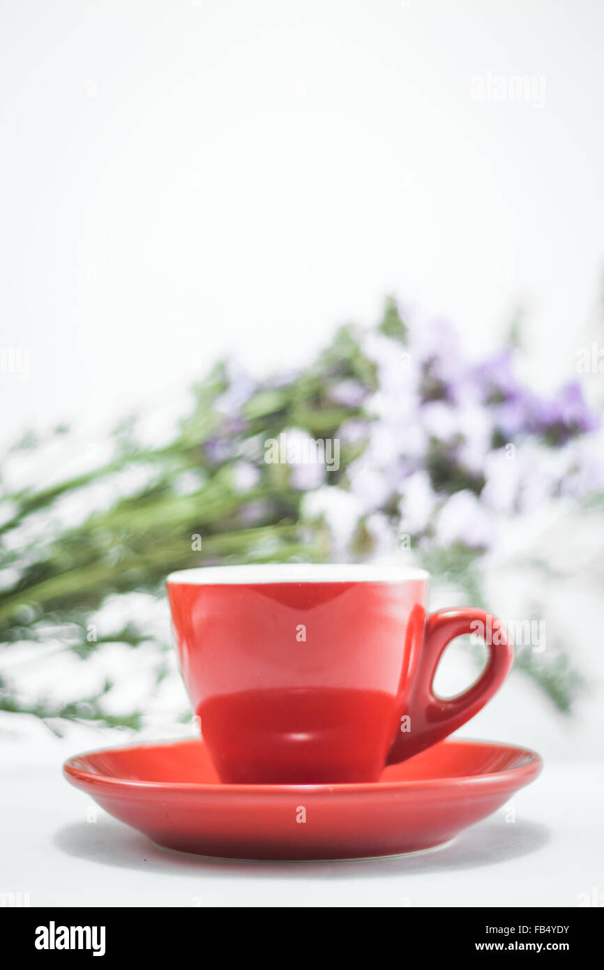 Red static hi-res stock photography and images - Alamy