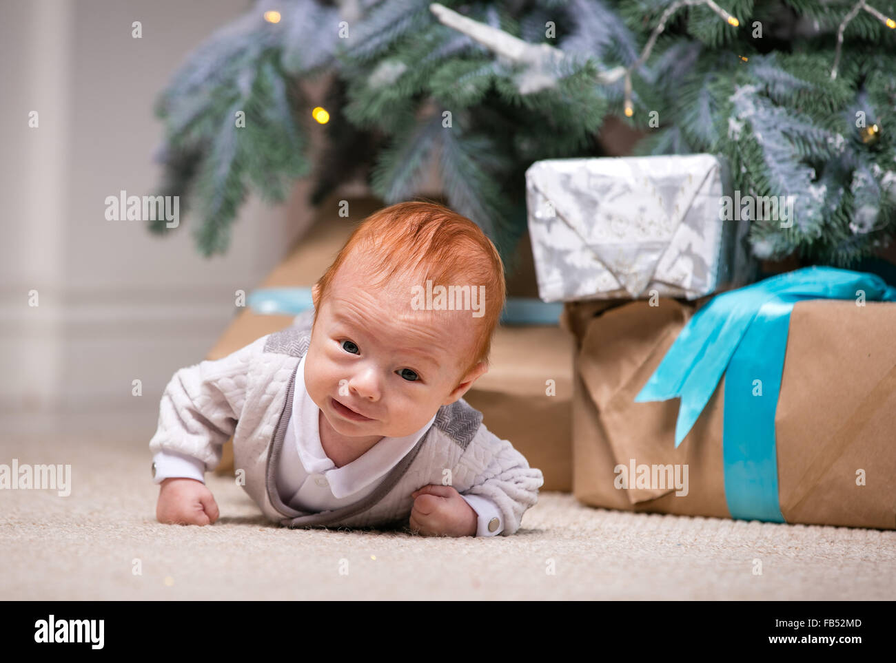 Baby under one year hi-res stock photography and images - Alamy