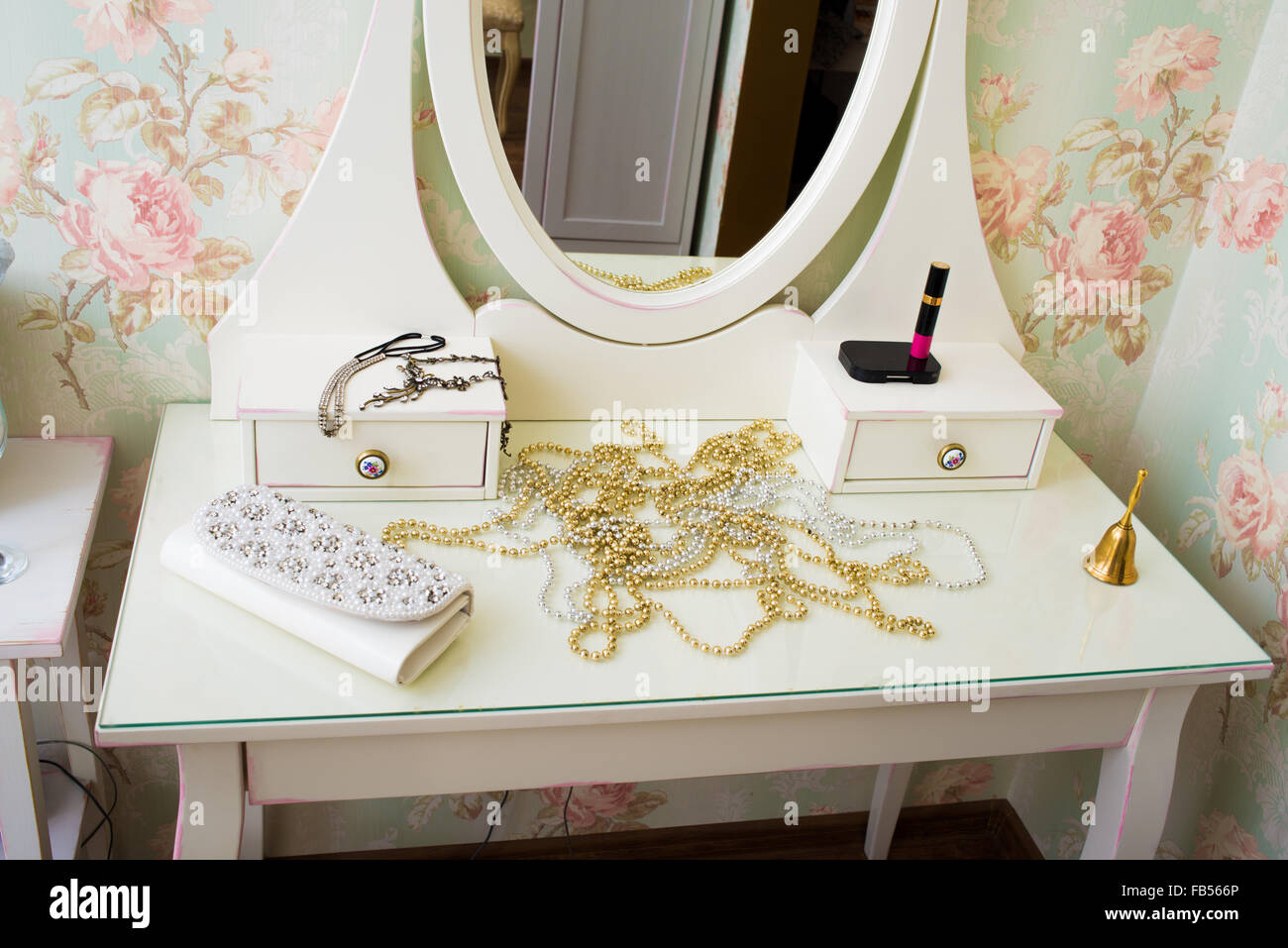 Vintage white boudoir Stock Photo - Alamy