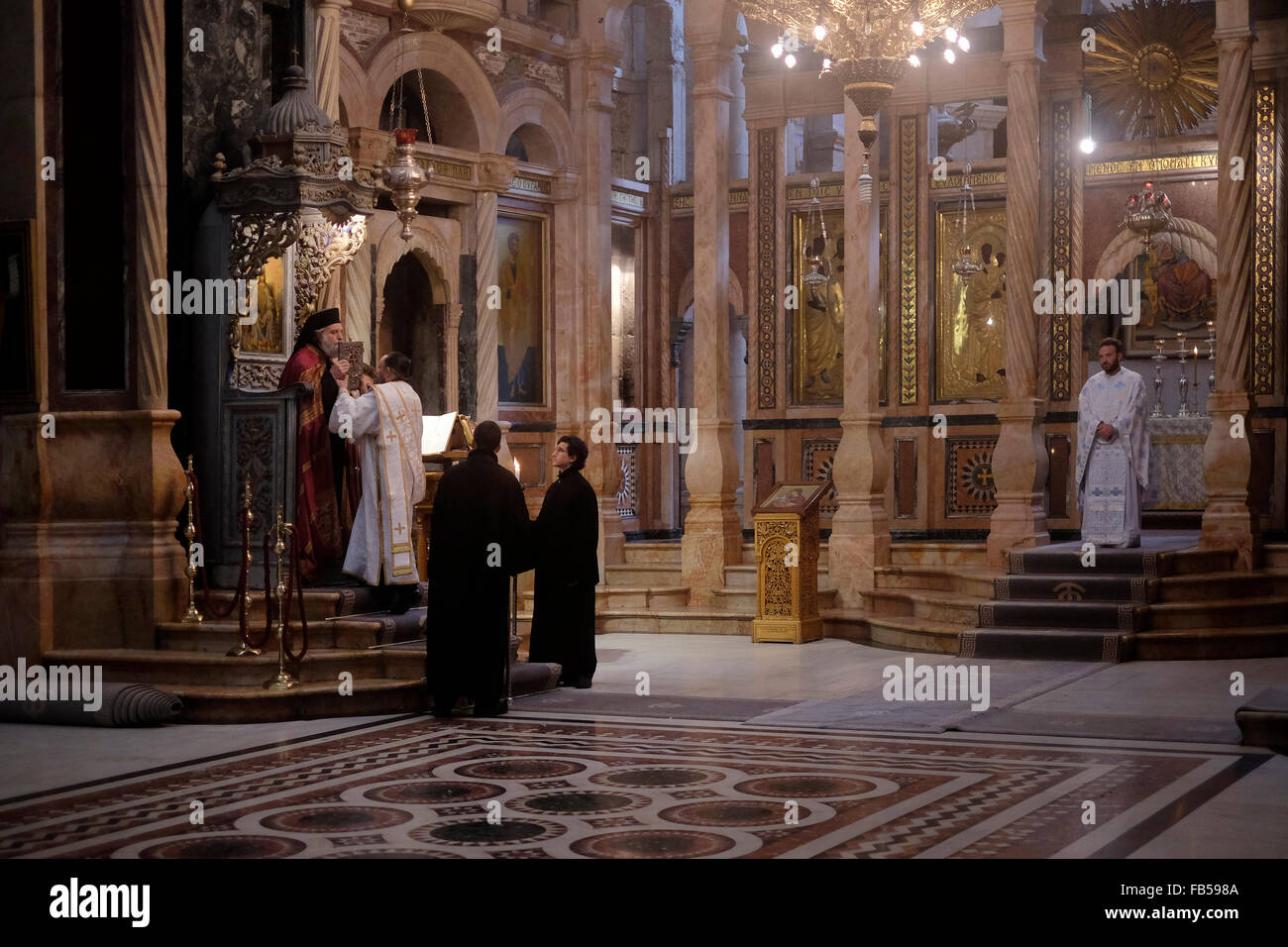 Church of holy sepulchre catholicon hi-res stock photography and images ...