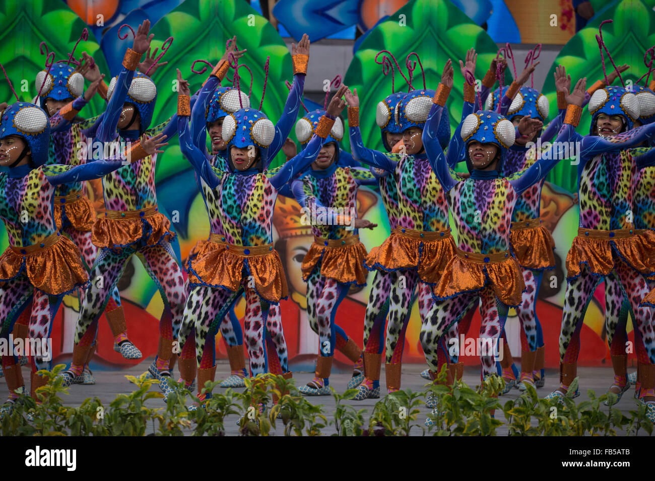 Cebu City, Philippines 10th January, 2016. Dancers from Schools within ...