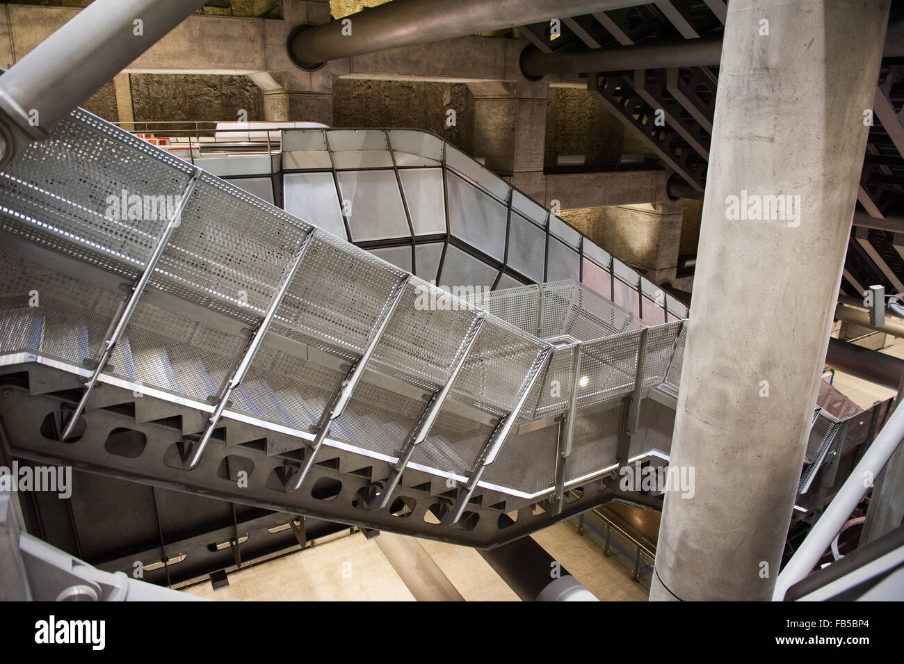 Westminster station interior hi-res stock photography and images - Alamy
