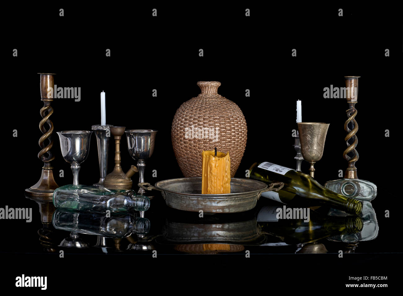 Still life and objects hi-res stock photography and images - Alamy