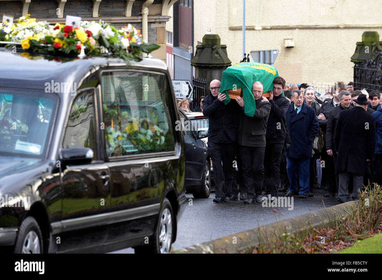 Derry citizens defence association hi-res stock photography and images ...