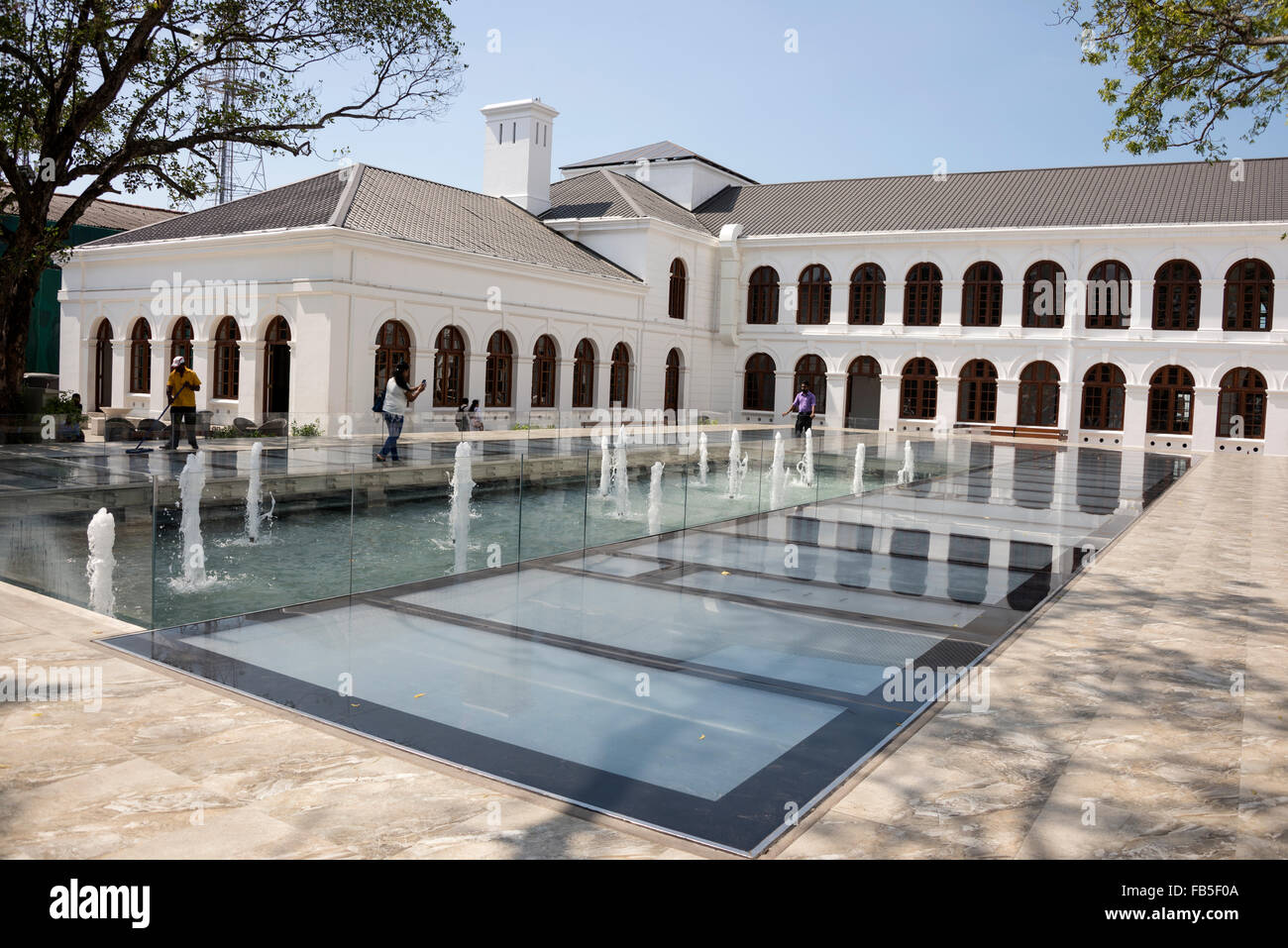 Independent square Arcade is a modern shopping complex on Kurunduwatta ...