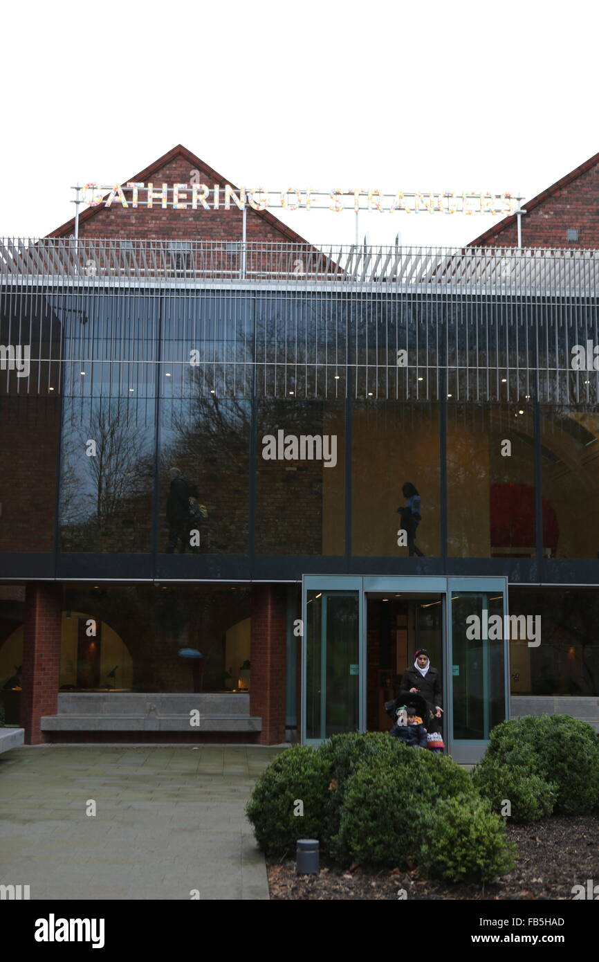Umist buildings at university of manchester hi-res stock photography ...