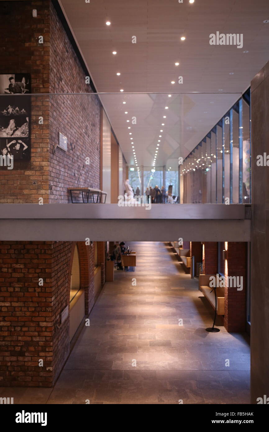 Whitworth Gallery Manchester Stock Photo - Alamy