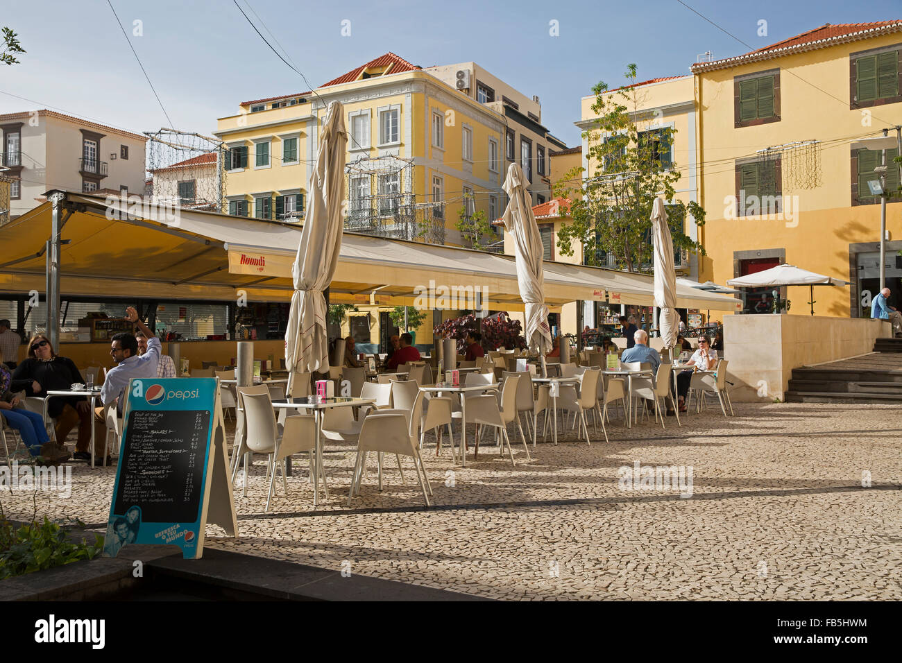 Market square in Funchal Madeira on a sunny day Stock Photo - Alamy