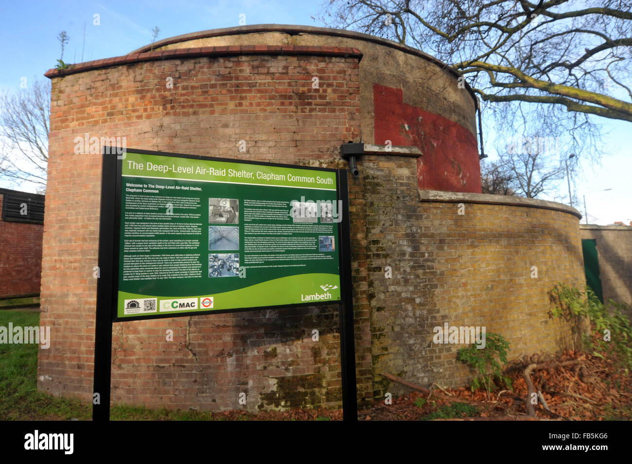 Deep level air raid shelter hi-res stock photography and images - Alamy