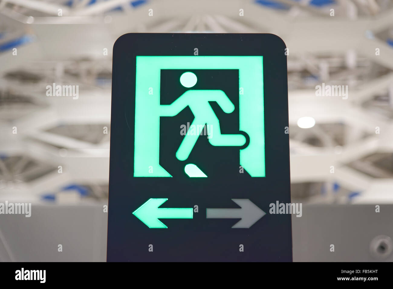green exit sign Stock Photo - Alamy