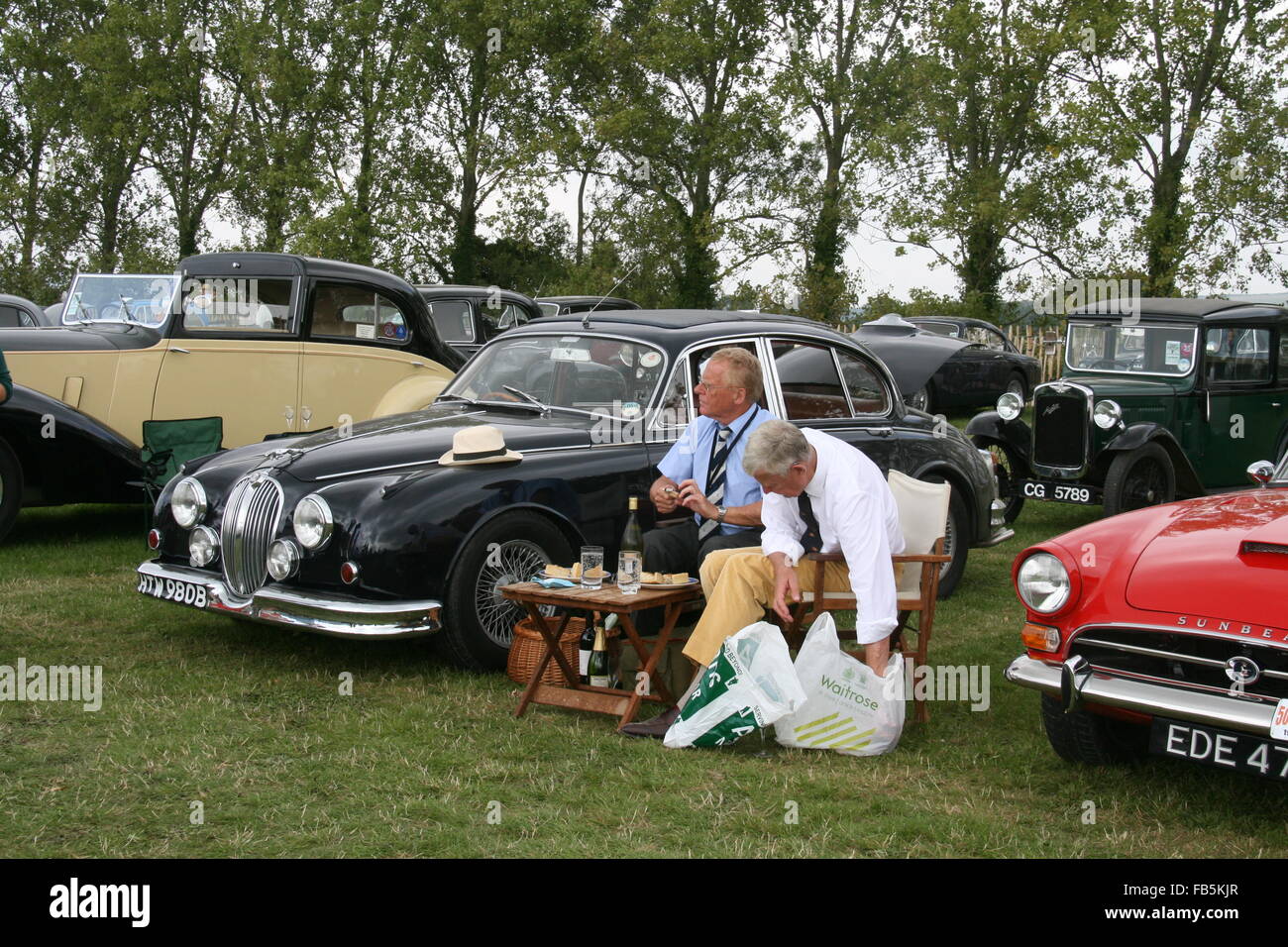 Old car picnic hi-res stock photography and images - Alamy