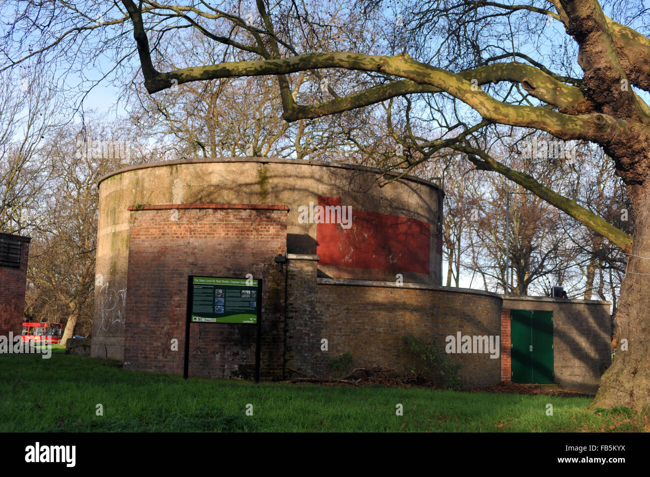 Deep level shelters london hi-res stock photography and images - Alamy
