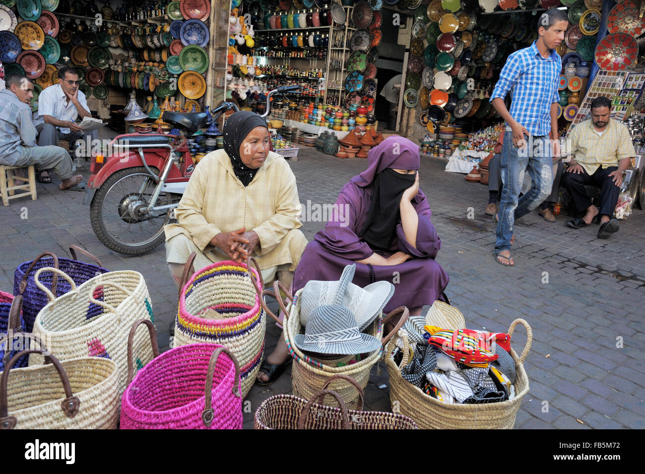 Souk Smarine, Marrakech, Morocco Stock Photo - Alamy