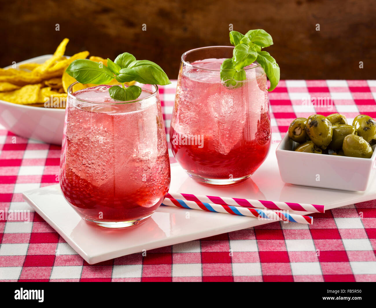 Blueberry lemonade spritzer Stock Photo - Alamy