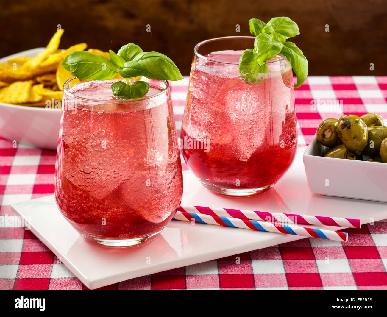Blueberry lemonade spritzer Stock Photo - Alamy