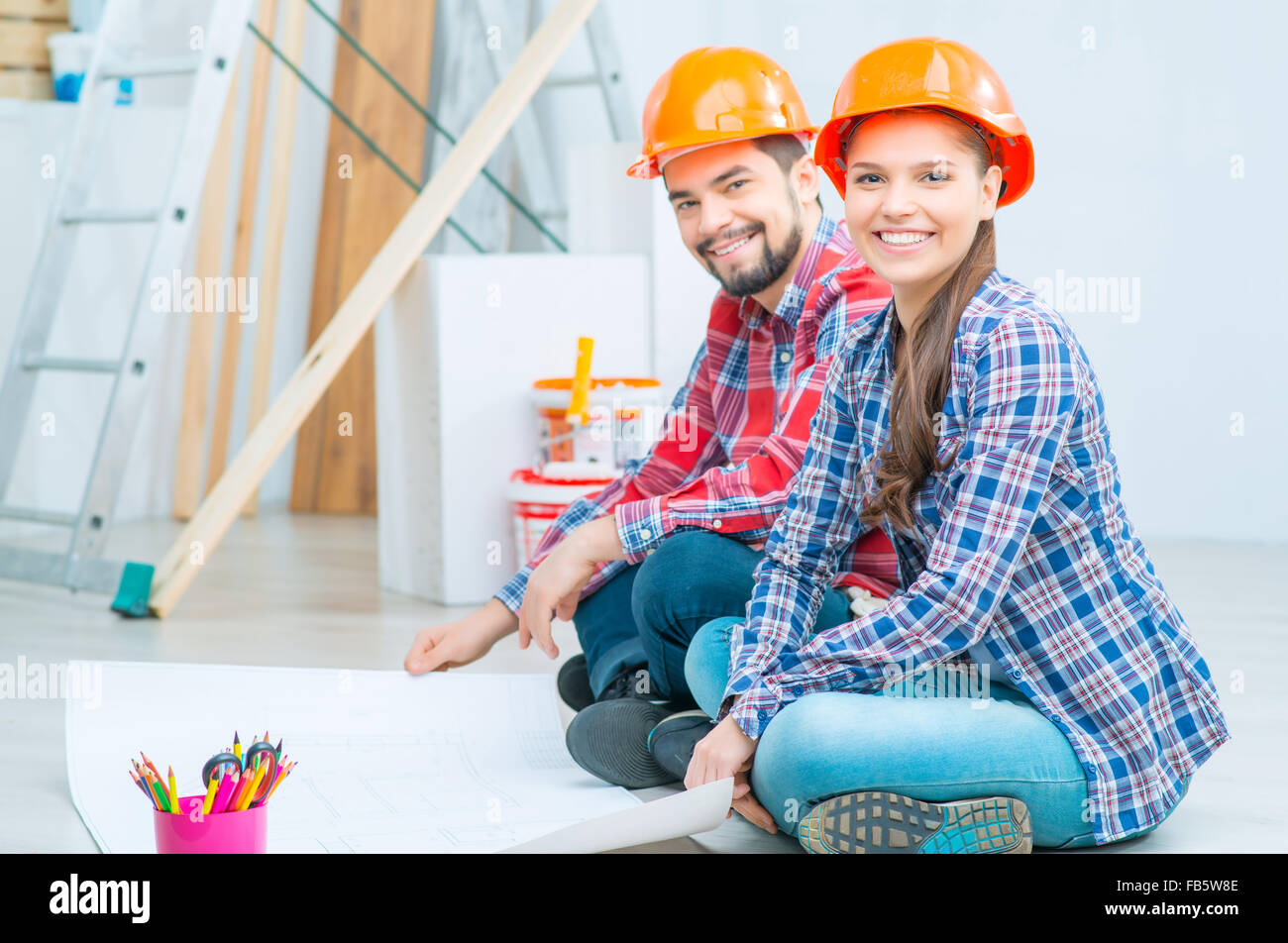 Hard working hands drawing hi-res stock photography and images - Alamy