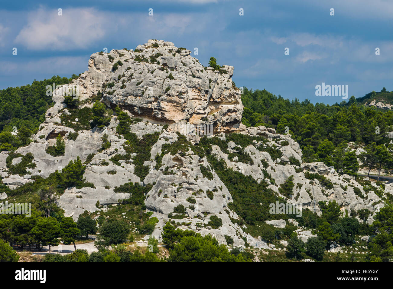 Les baux provence catapult hi-res stock photography and images - Alamy