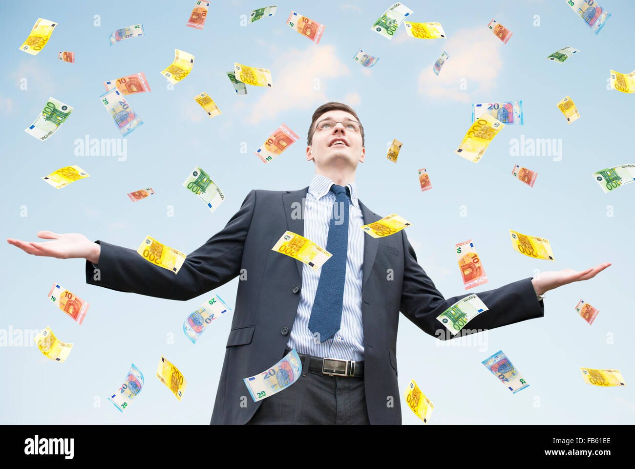 Rain poverty hi-res stock photography and images - Alamy