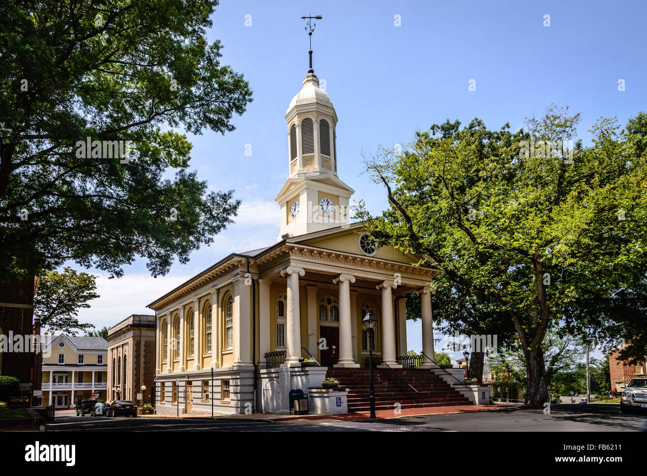 Fauquier County Courthouse, Main Street, Warrenton, Virginia Stock ... Fauquier County Courthouse, Main Street, Warrenton, Virginia Stock ...