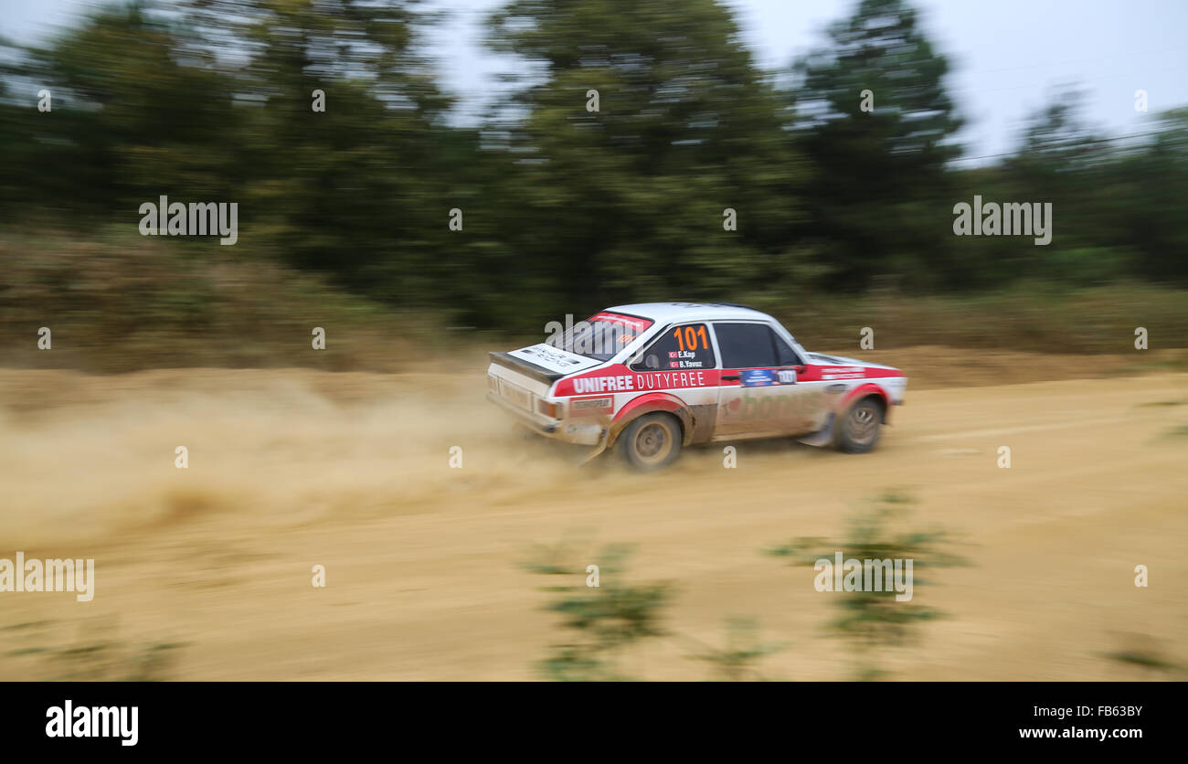 Engin Kap with Ford Escort MK2 of Bonus Unifree Parkur Racing Team in ...