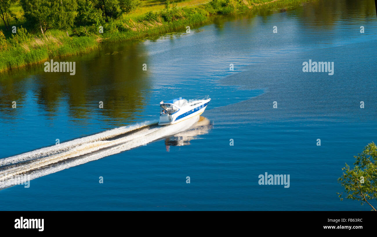 Motorized boat hi-res stock photography and images - Alamy